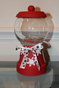 How to Make a Christmas Gumball Machine - Castle Random
